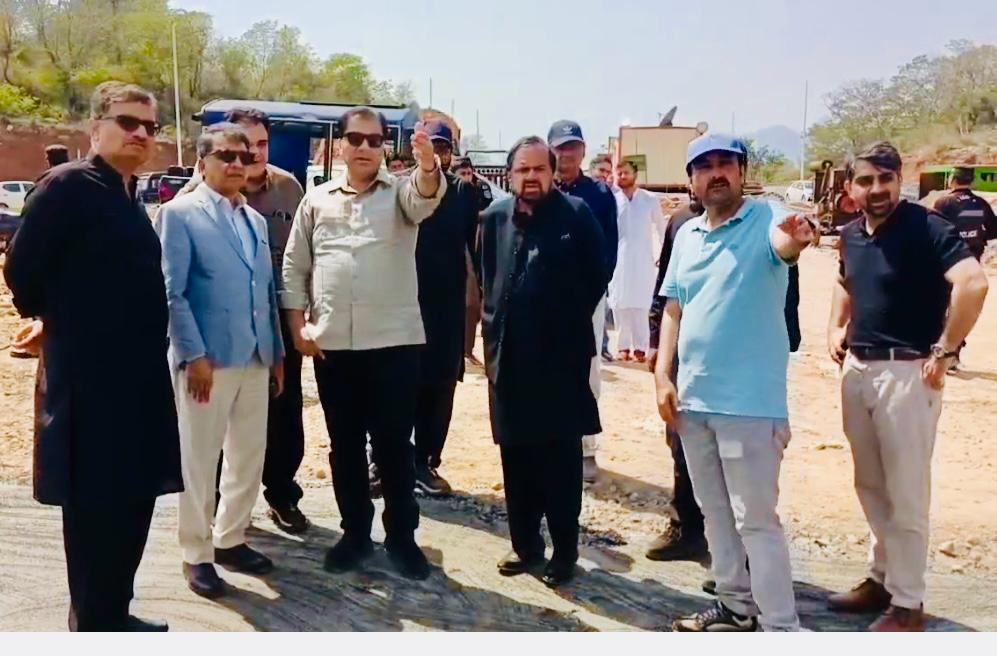 Monitoring of development Project Jinnah Square Muree Road - CDA Gallery